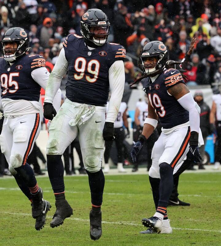 Showcase Your Chicago Bears Pride with This Sleek Baseball Jersey Design